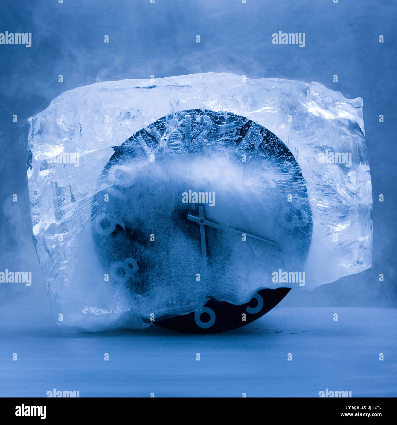 Freeze time hi-res stock photography and images - Alamy