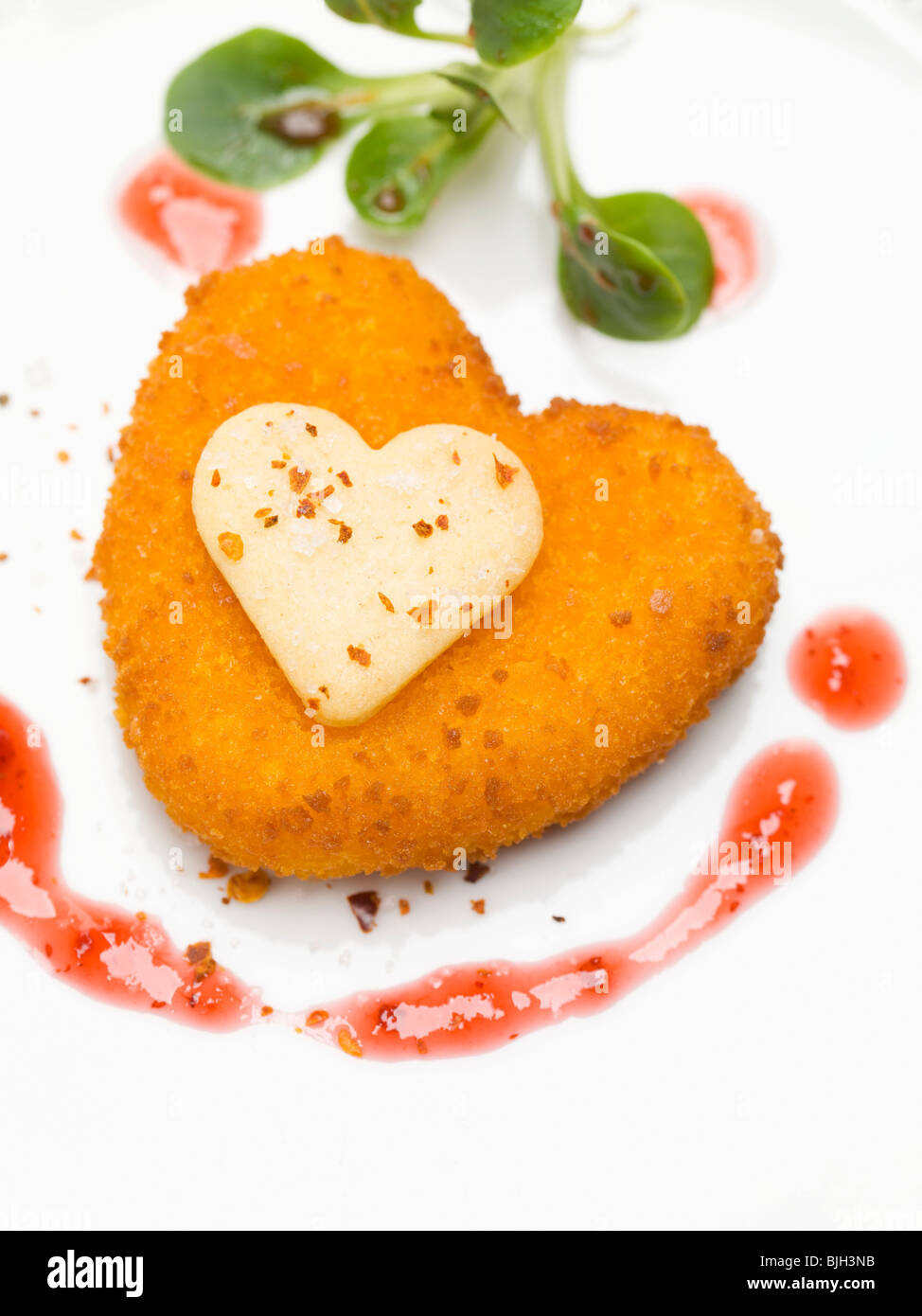 Deep fried camembert hi-res stock photography and images - Alamy
