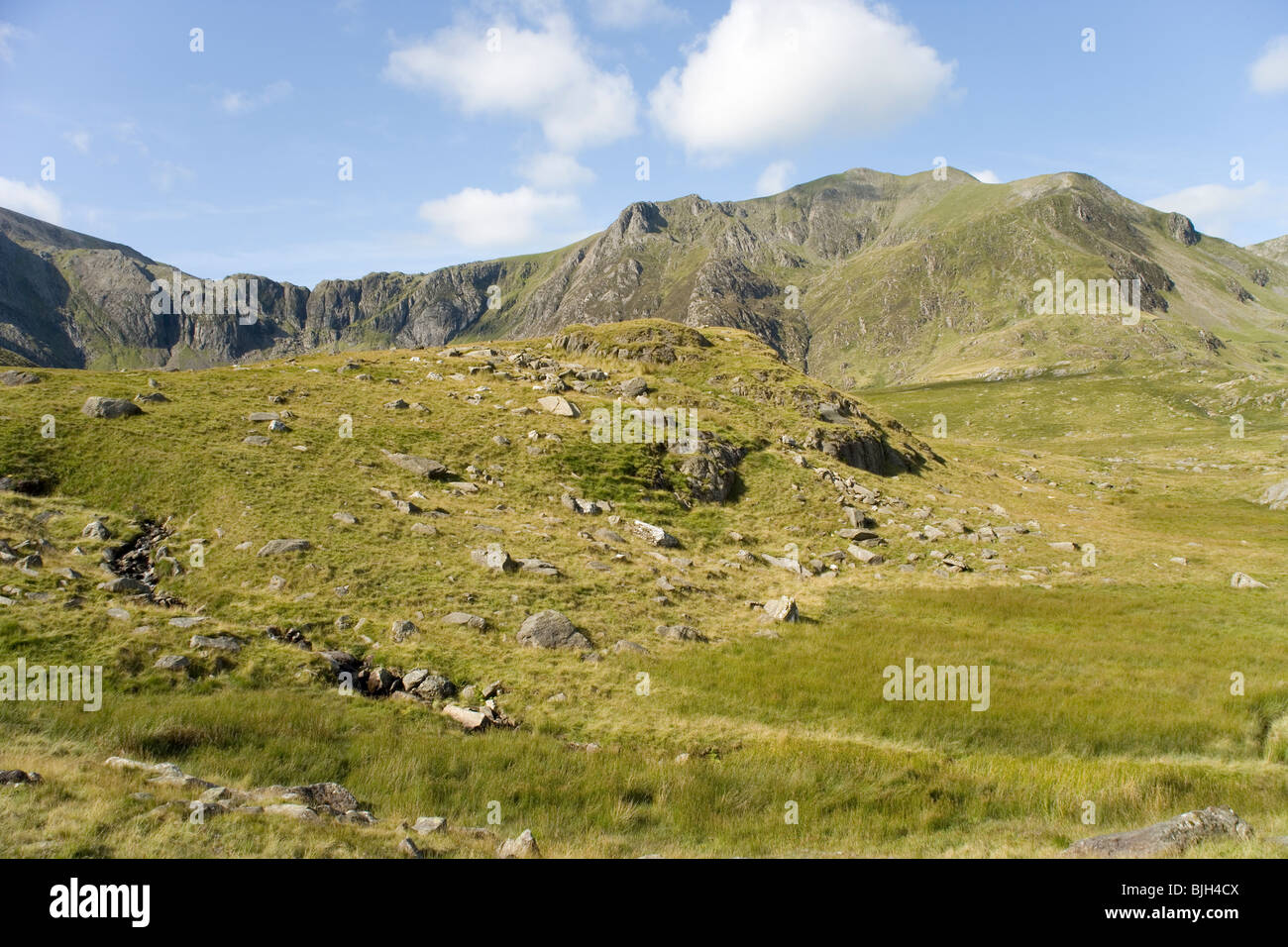 Y garn mountain hi-res stock photography and images - Alamy
