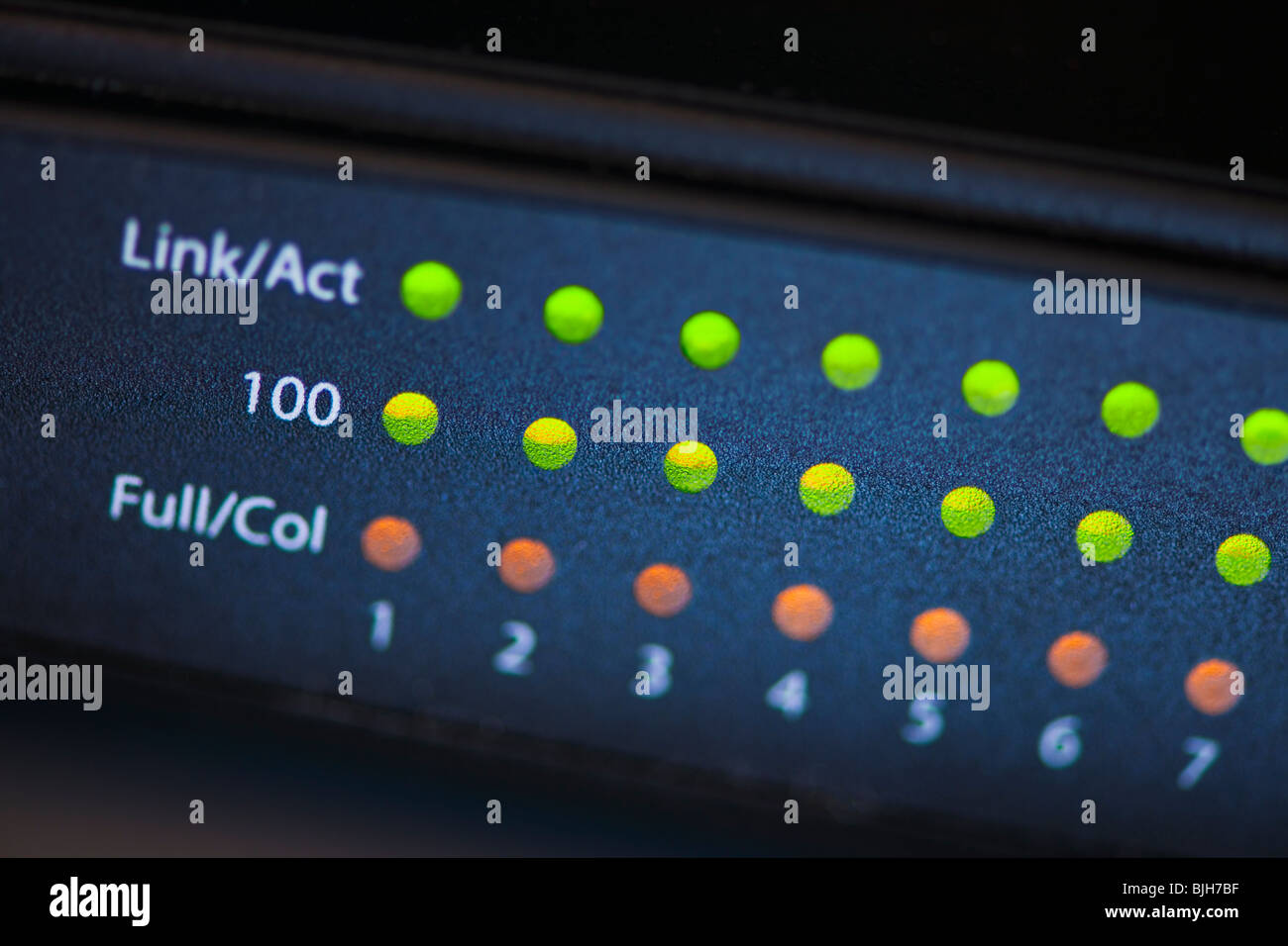 Wide area networks hi-res stock photography and images - Alamy