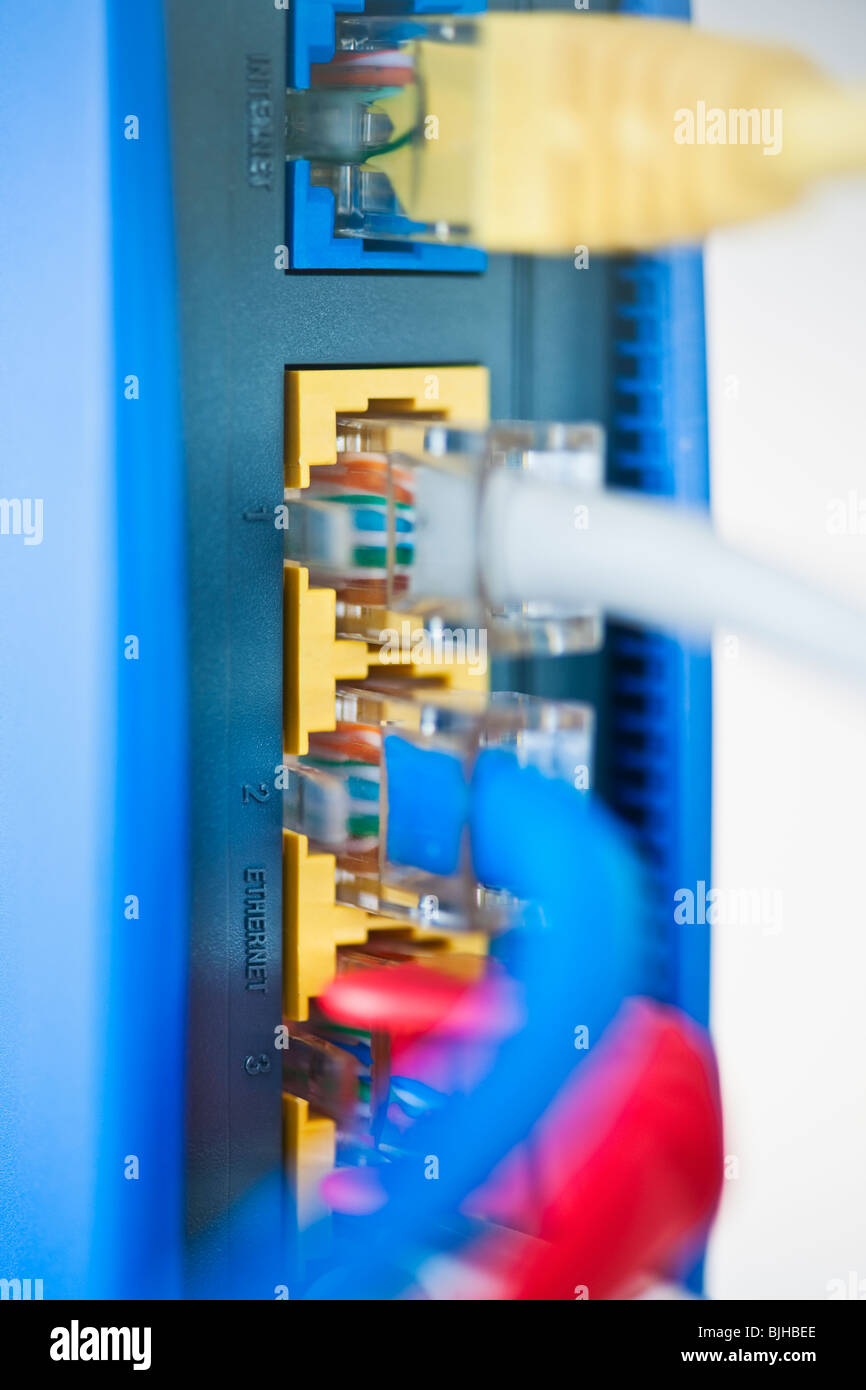 Wide area networks hi-res stock photography and images - Alamy