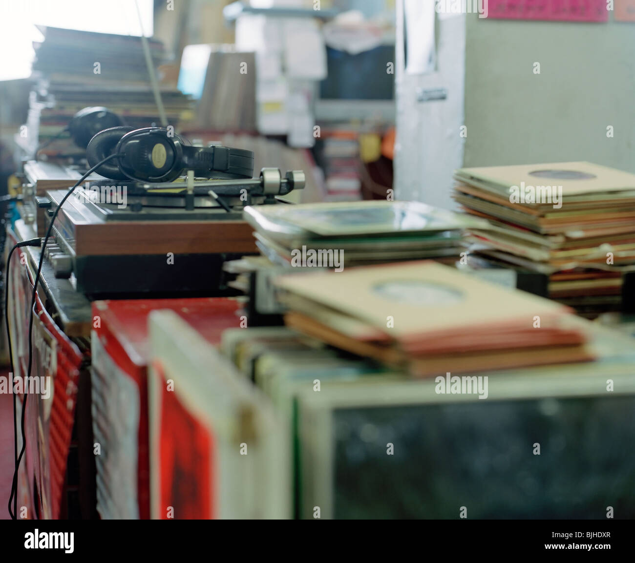 inside record shop Stock Photo - Alamy
