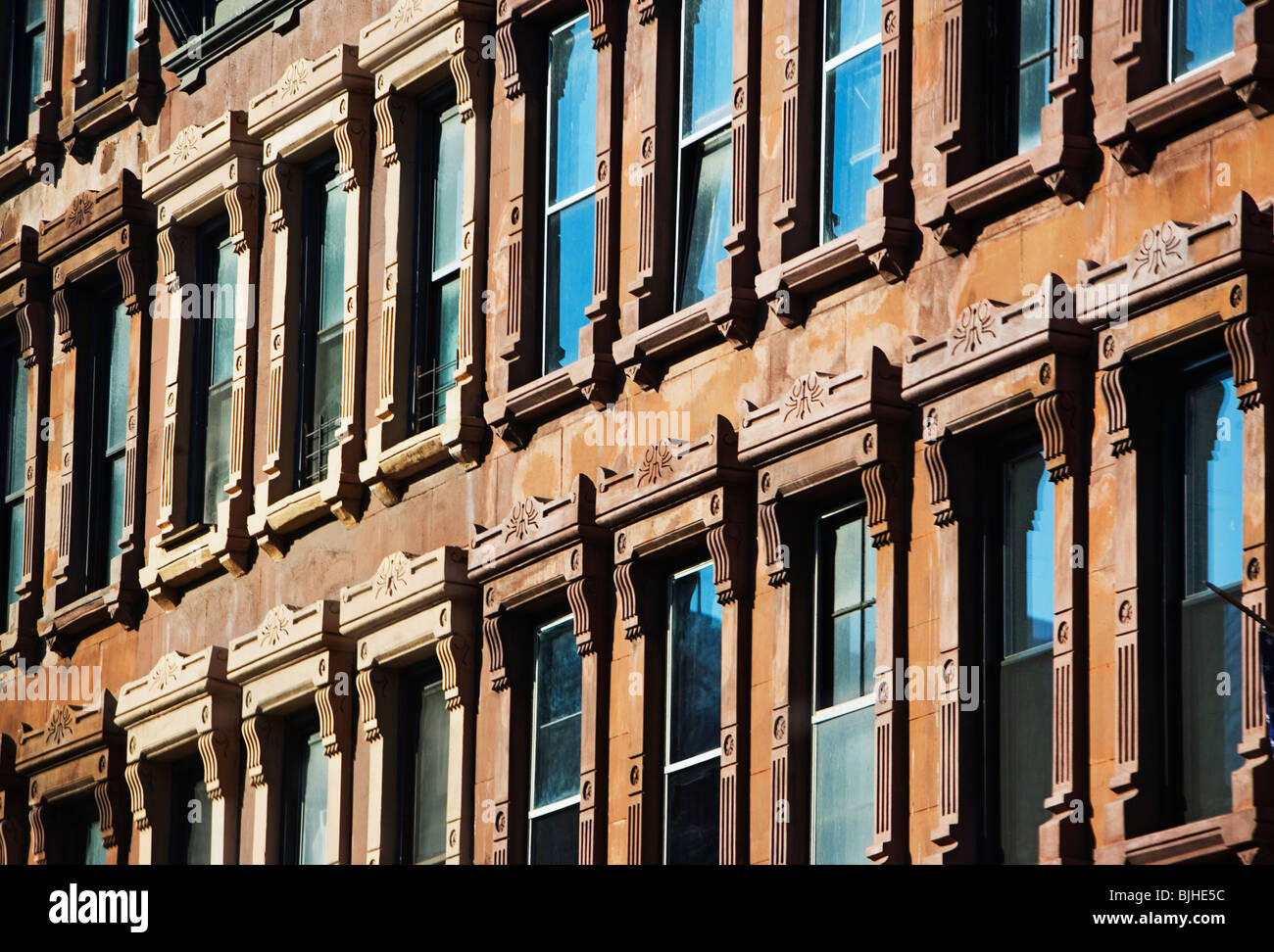 Windows on building Stock Photo - Alamy
