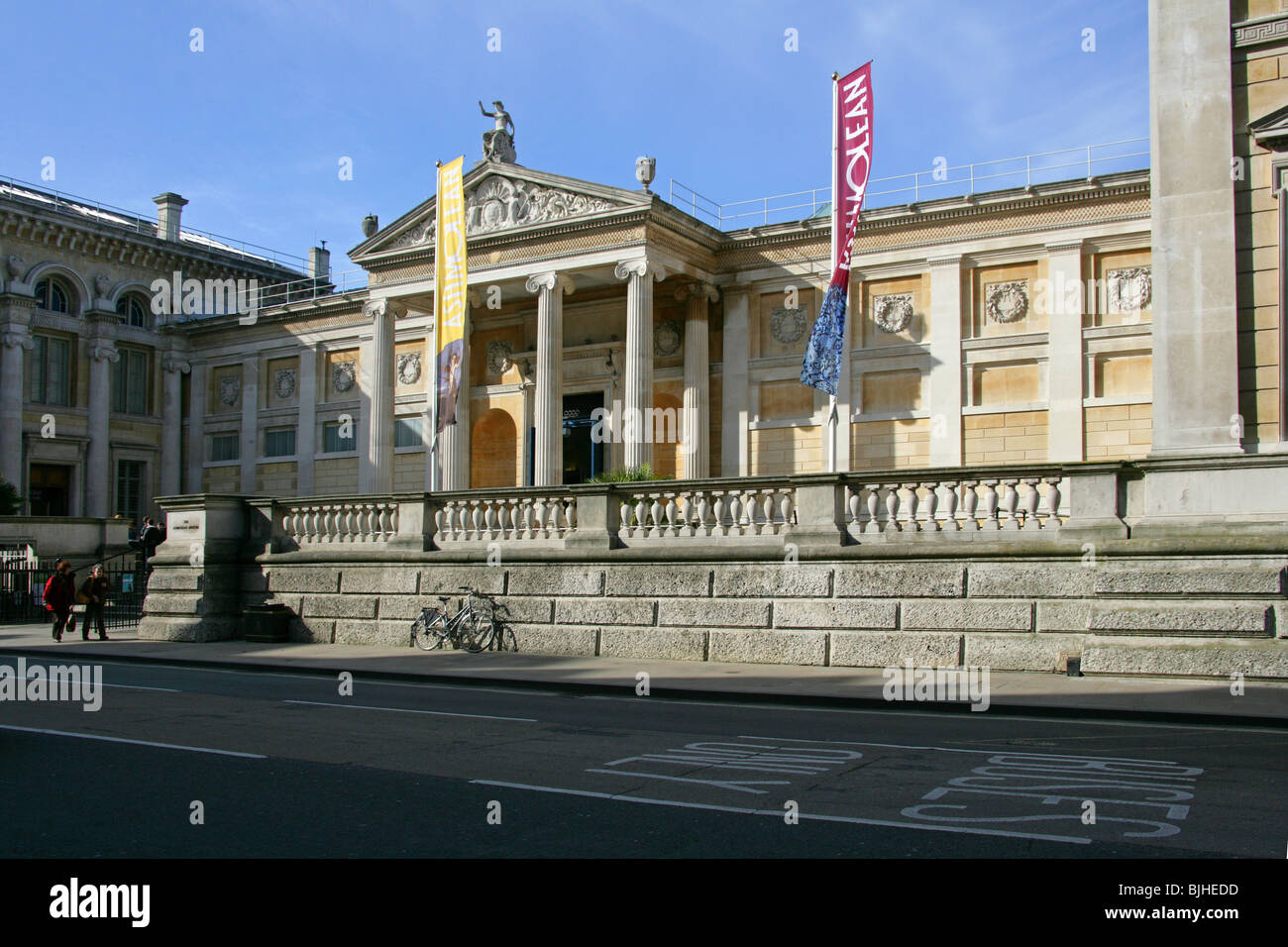 Ashmolean Museum of Art and Archaeology, Beaumont Street, Oxford ...