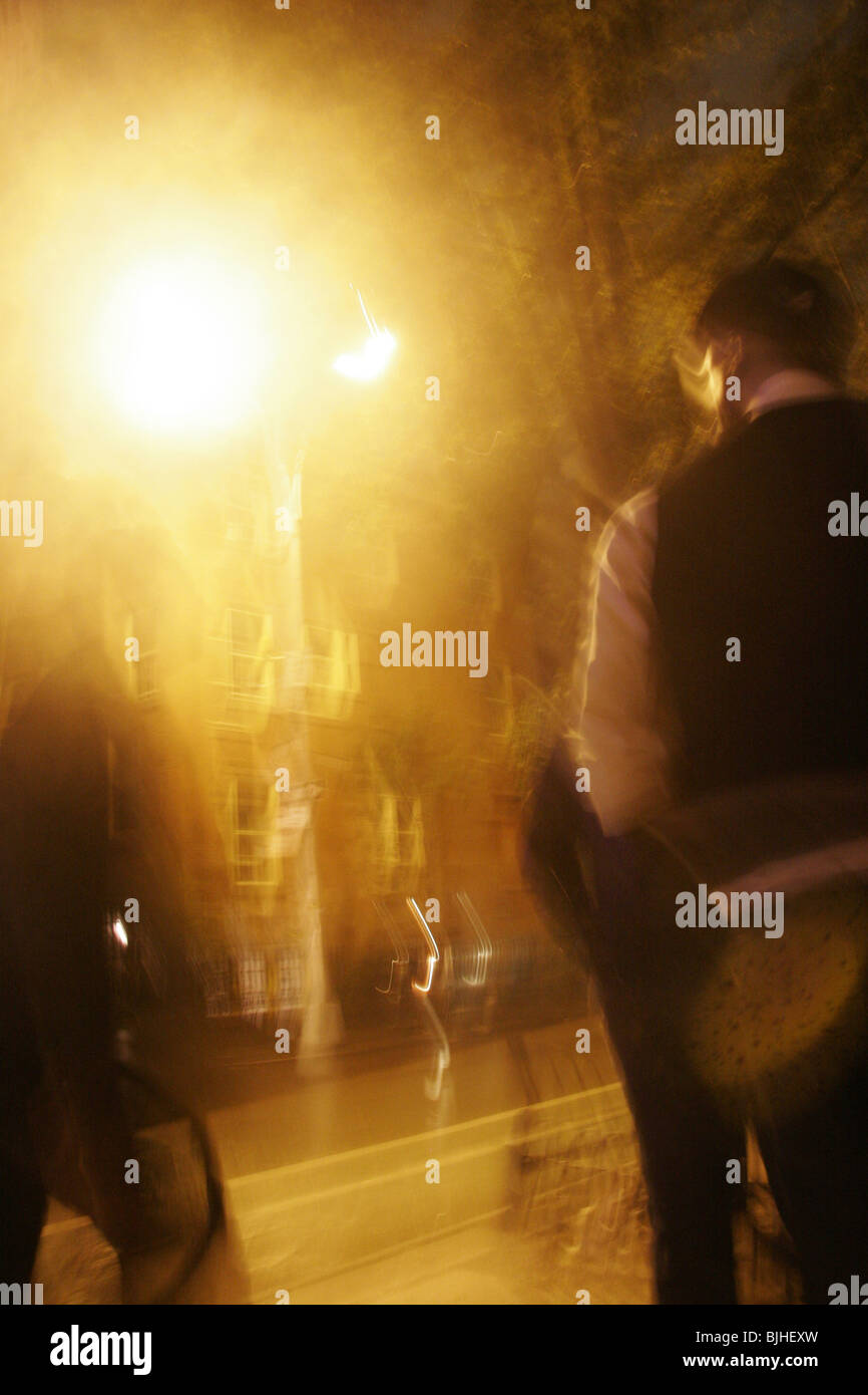 Blurred people street hi-res stock photography and images - Alamy