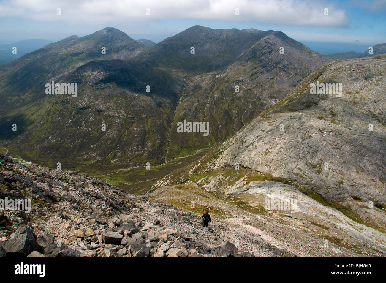 Benbreen from Bencorr west ridge, on the Glencoaghan Horseshoe walk ...