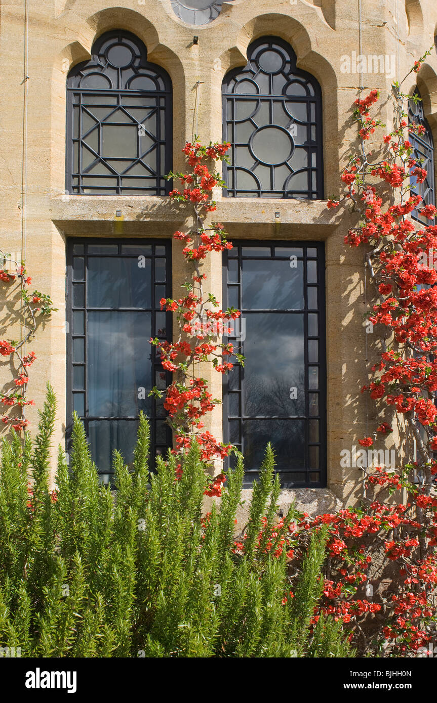 Gothic house feature hi-res stock photography and images - Alamy