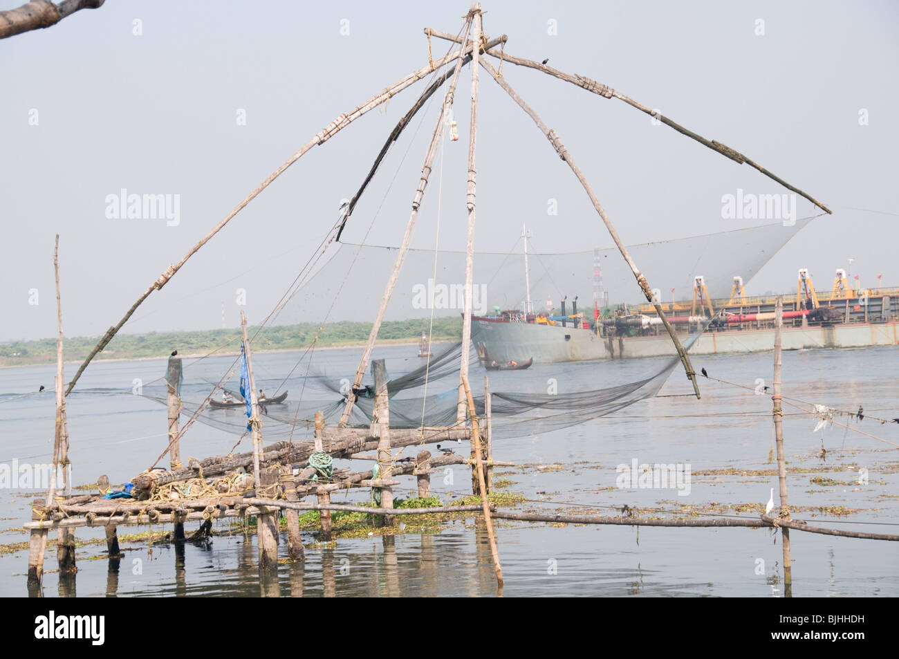 Chinese fishing net on the beach at Fort Kochi, Kochi, Kerala, India ...