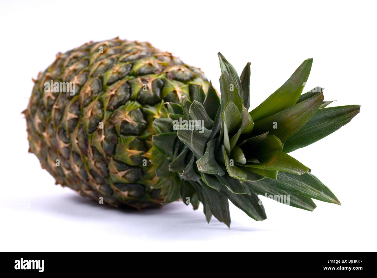 A Cut Out shot of a Whole Ripe Pineapple Stock Photo - Alamy
