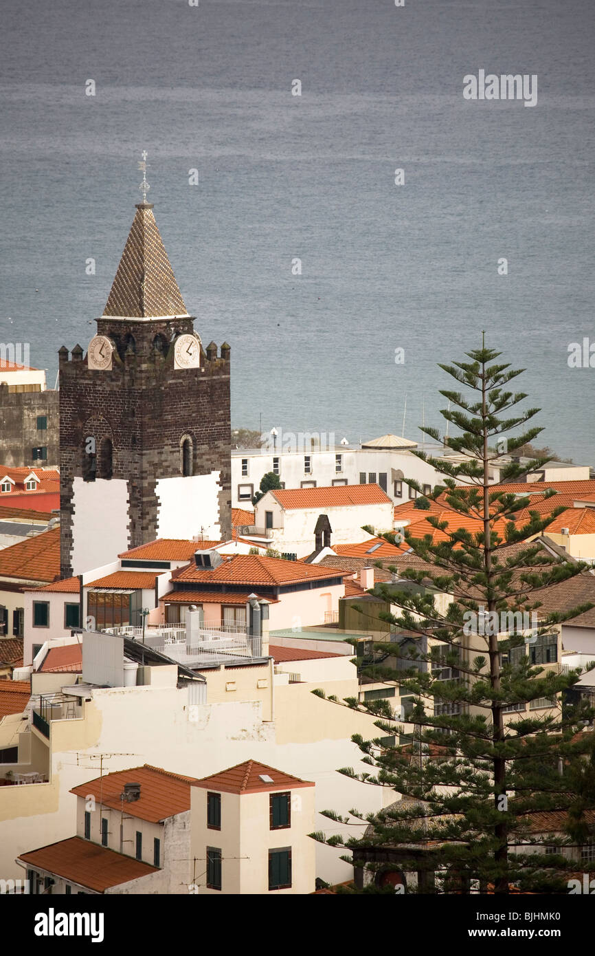 Looking towards the Se do Funchal (Funchal Cathedral) in Madeira Stock ...