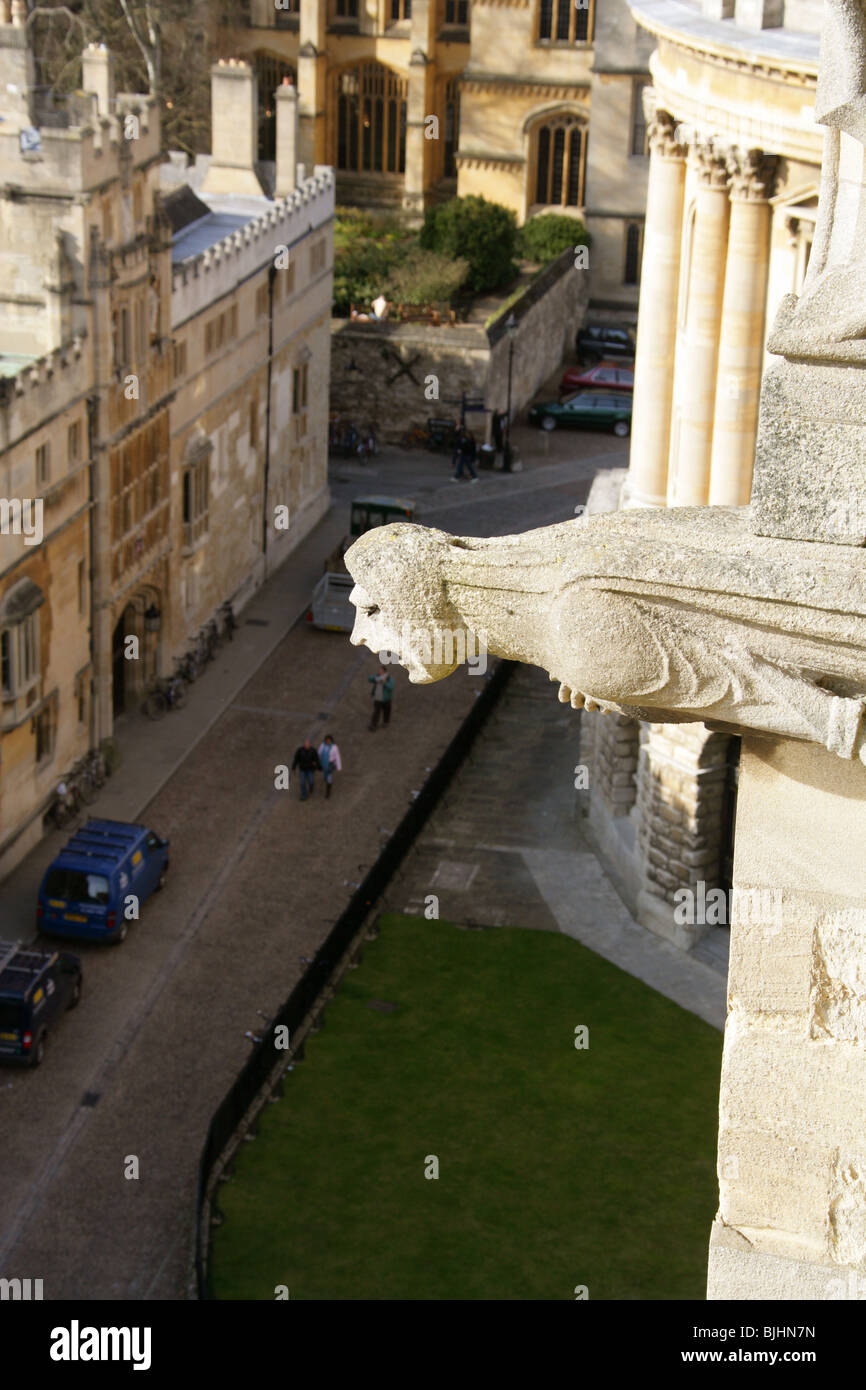 Brasenose College and the Radcliffe Camera, Oxford University, Oxford ...