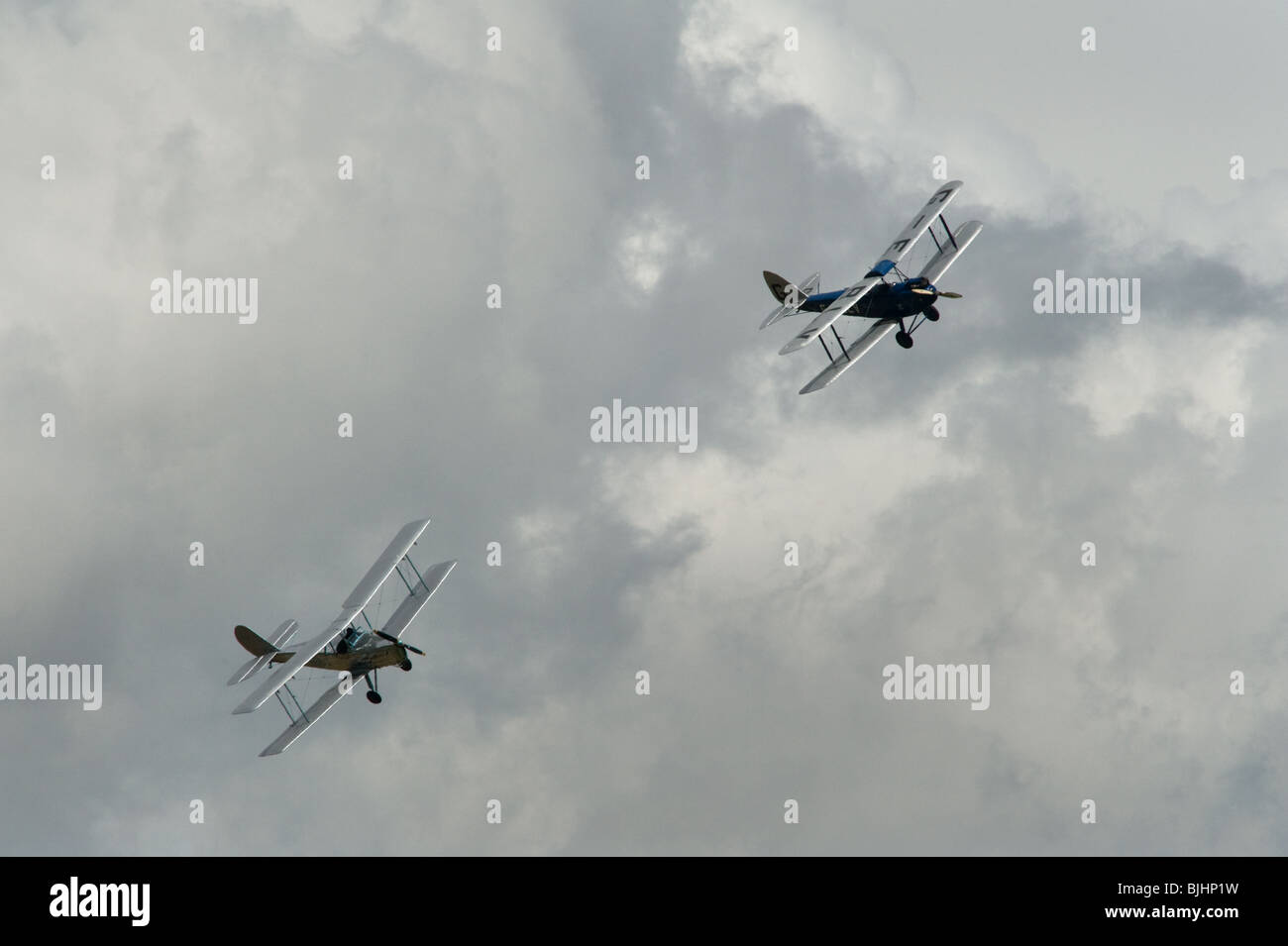 Biplanes in formation hi-res stock photography and images - Alamy