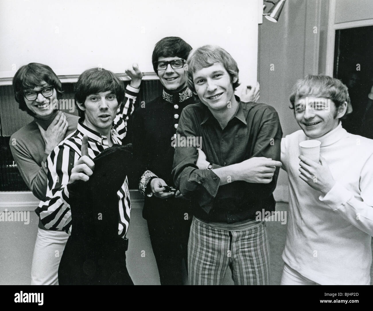 MANFRED MANN in 1966. From l: Tom McGuiness, Klaus Voorman, Manfred ...