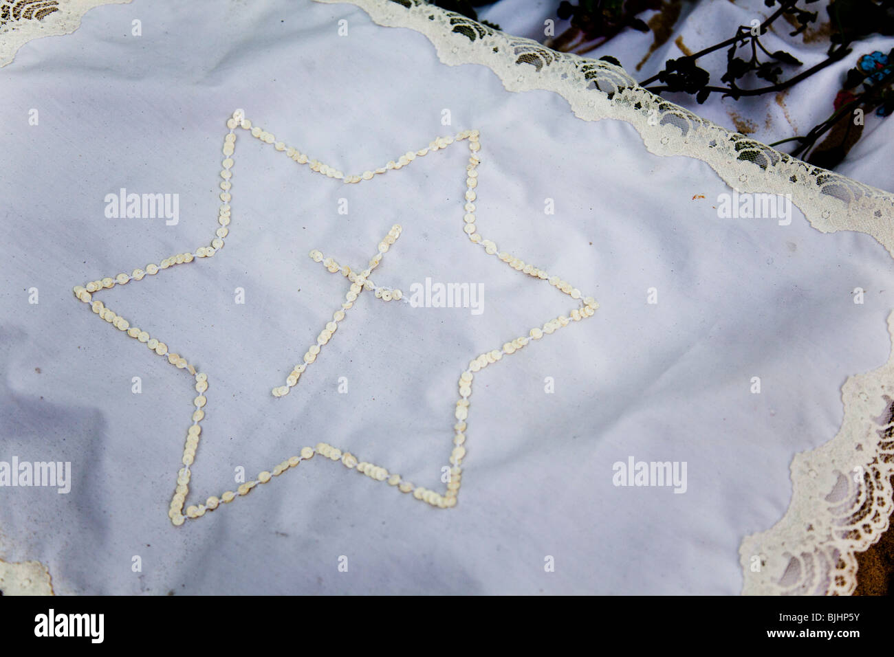 Ritual offering on the "Day of Yemanja", goddess of water, in ...