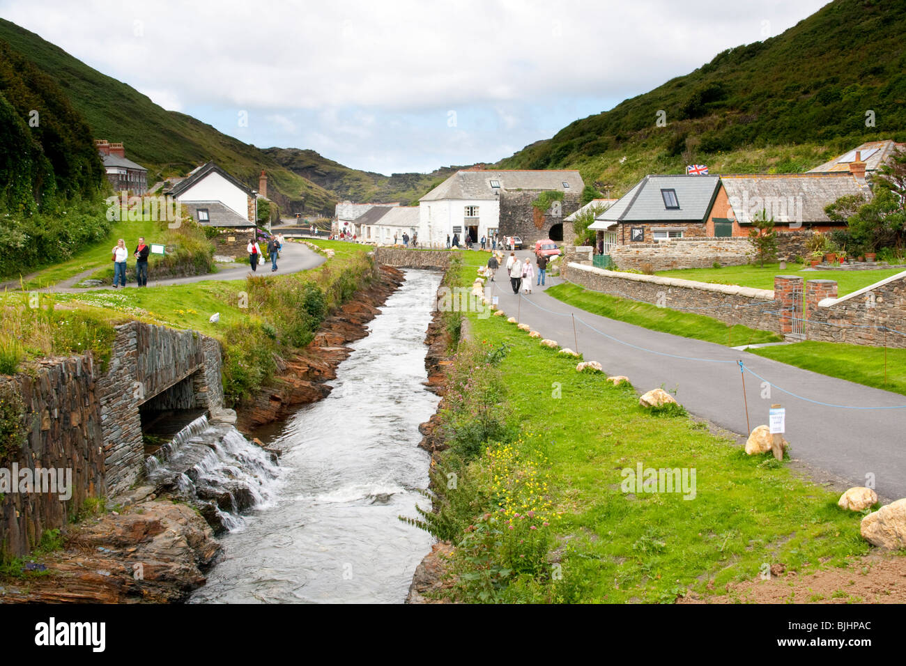 Boscastle cornwall hi-res stock photography and images - Alamy