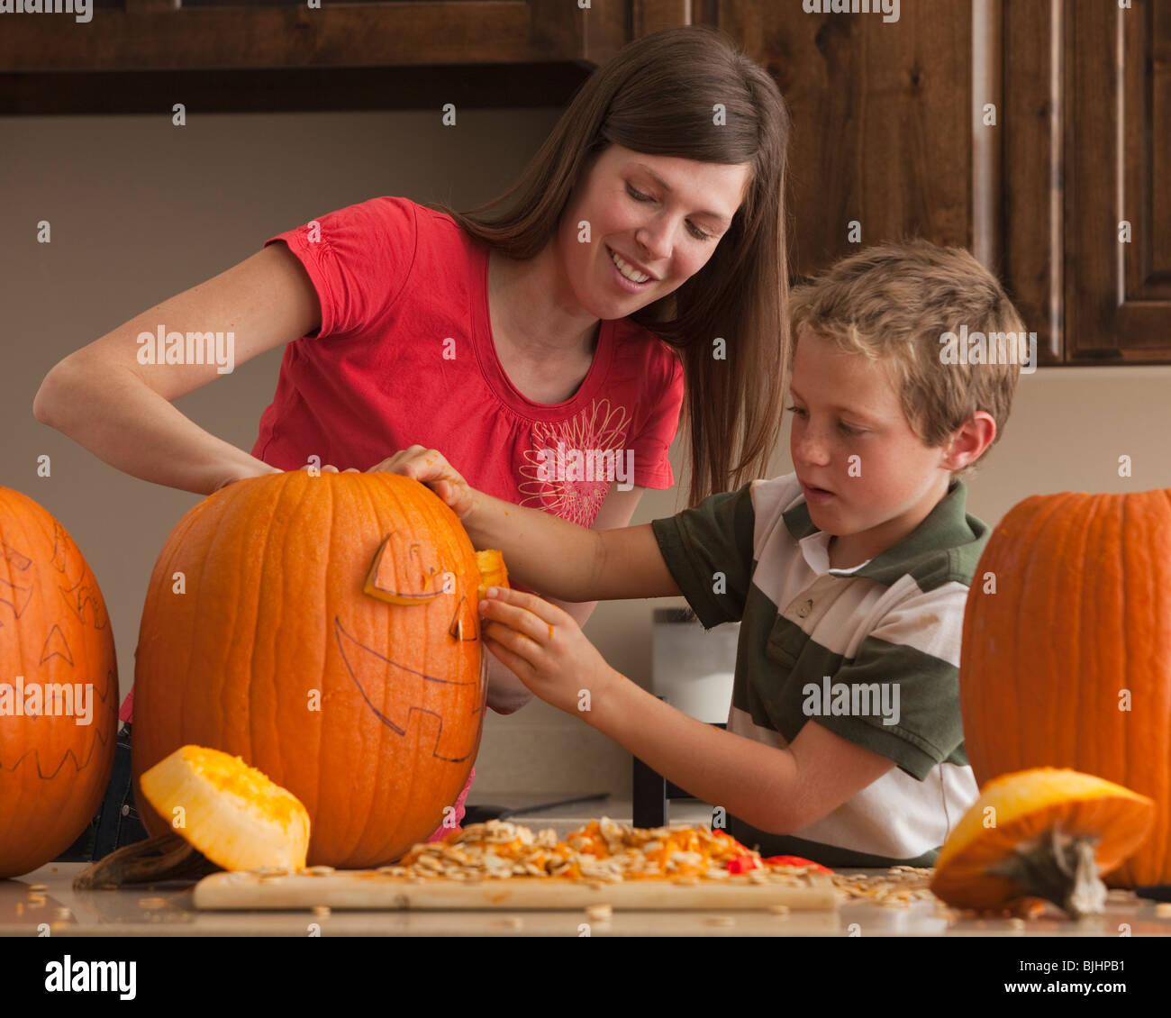 Pumpkin carving hi-res stock photography and images - Alamy