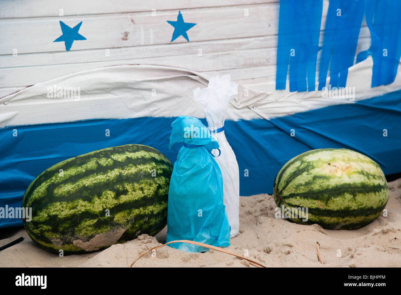 Ritual offering on the "Day of Yemanja", goddess of water, in ...