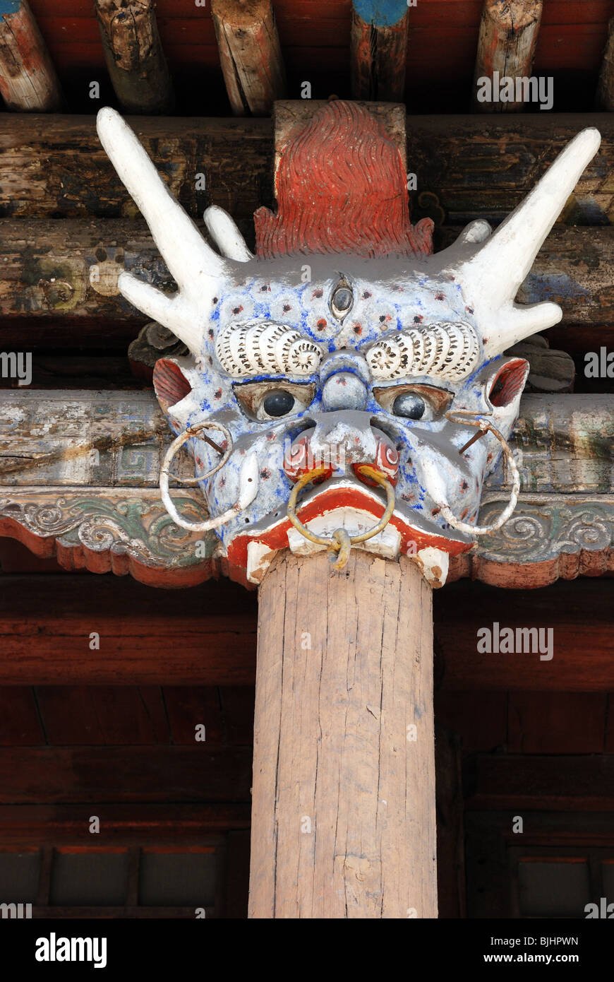 The Yungang Grottoes are ancient Buddhist temple grottoes near the city ...