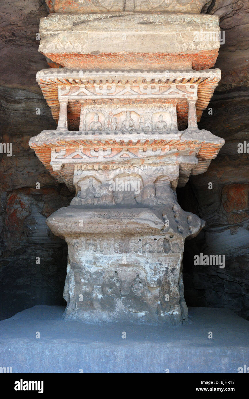 The Yungang Grottoes are ancient Buddhist temple grottoes near the city ...