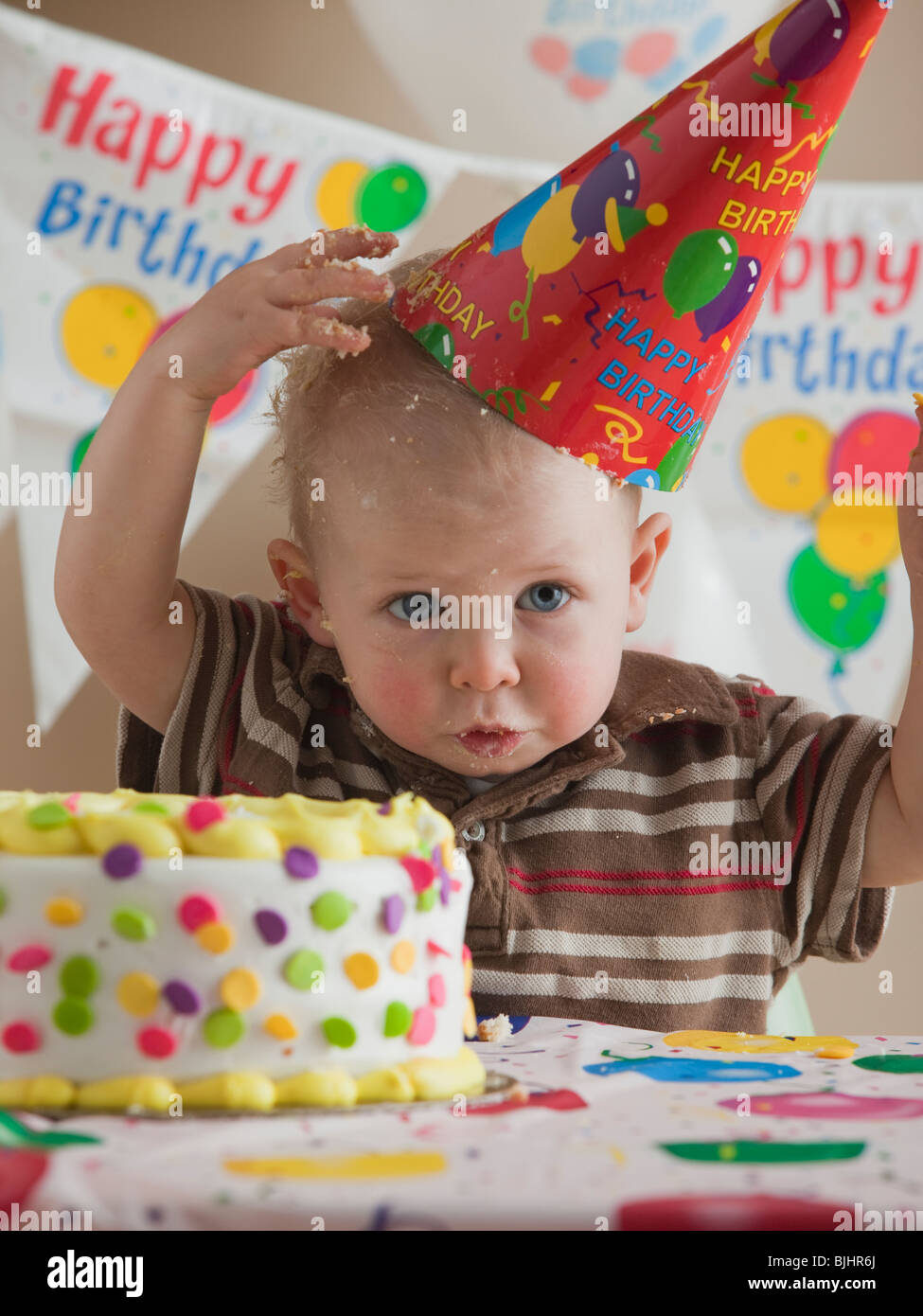 The first birthday hi-res stock photography and images - Alamy