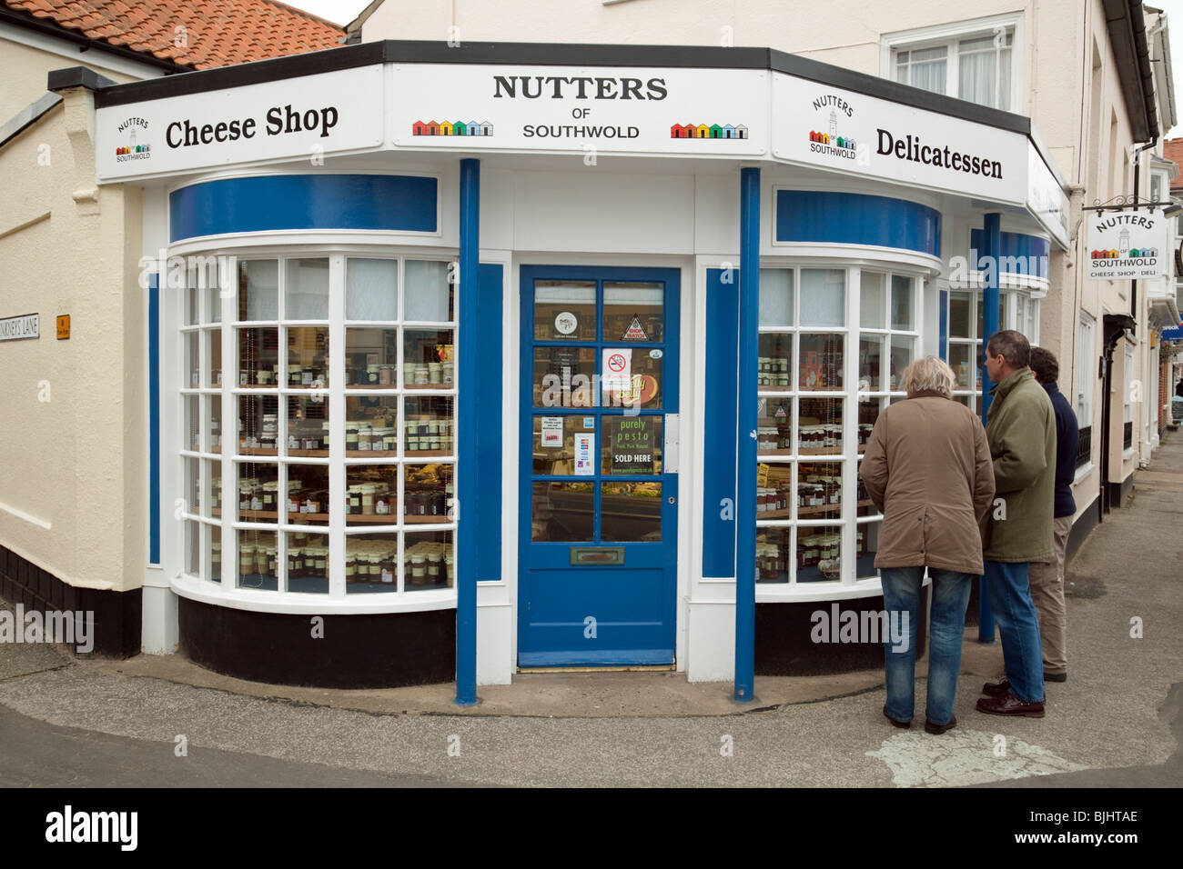 Cheese shop window hi-res stock photography and images - Alamy