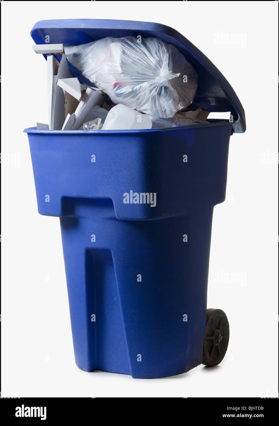 Green recycling waste bin hi-res stock photography and images - Alamy