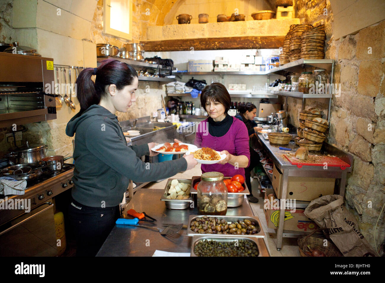 Women with sheep and goat hi-res stock photography and images - Alamy