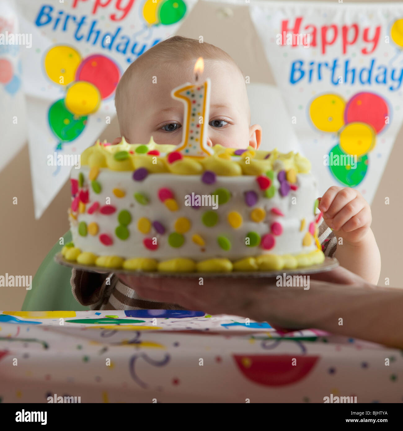 The first birthday hi-res stock photography and images - Alamy