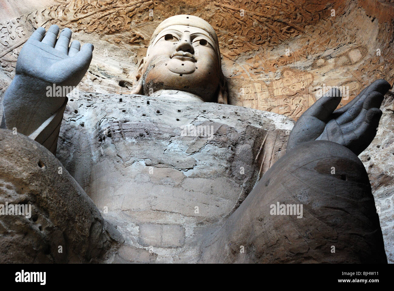The Yungang Grottoes are ancient Buddhist temple grottoes near the city ...