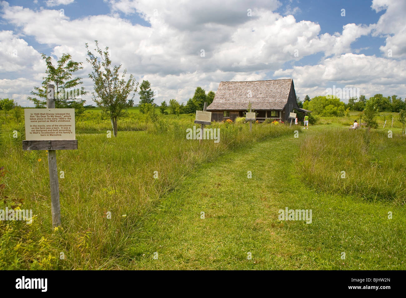 Walt Disney Barn "Happy Place Stock Photo - Alamy