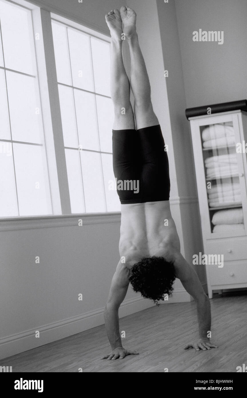 Man doing handstands hi-res stock photography and images - Alamy