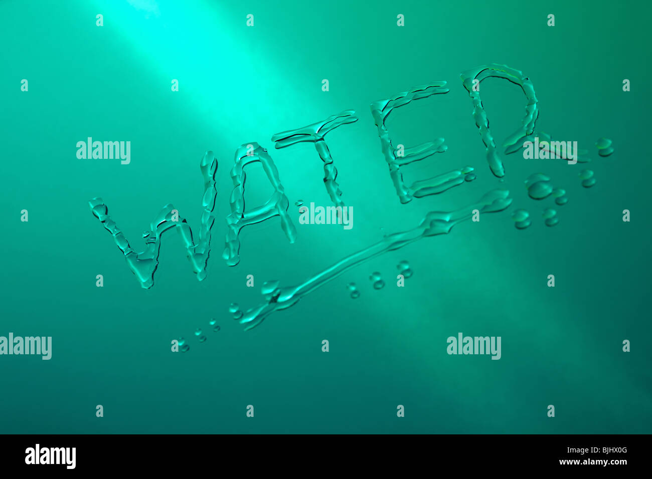 Mirror shiny water hi-res stock photography and images - Alamy