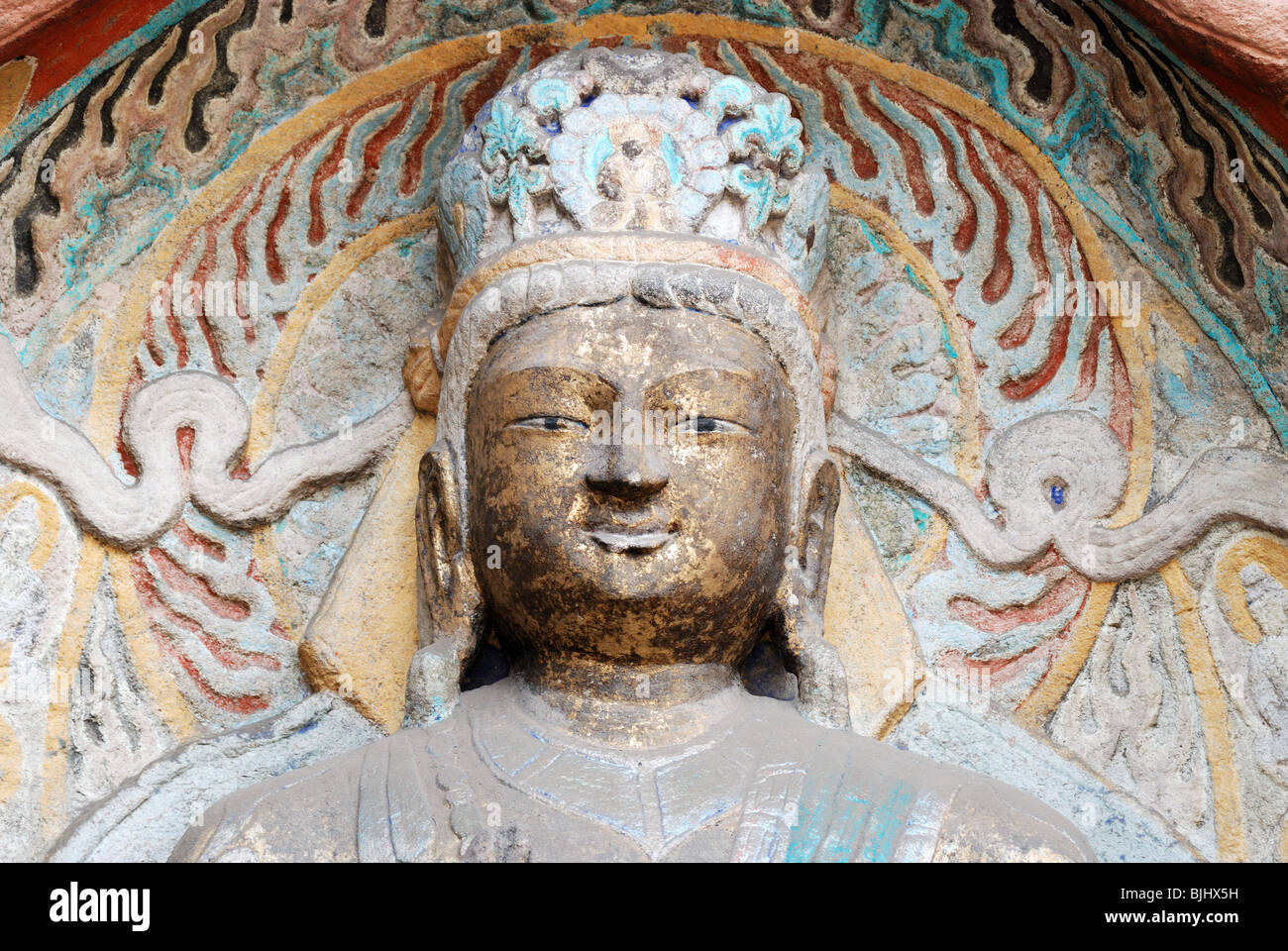 The Yungang Grottoes are ancient Buddhist temple grottoes near the city ...