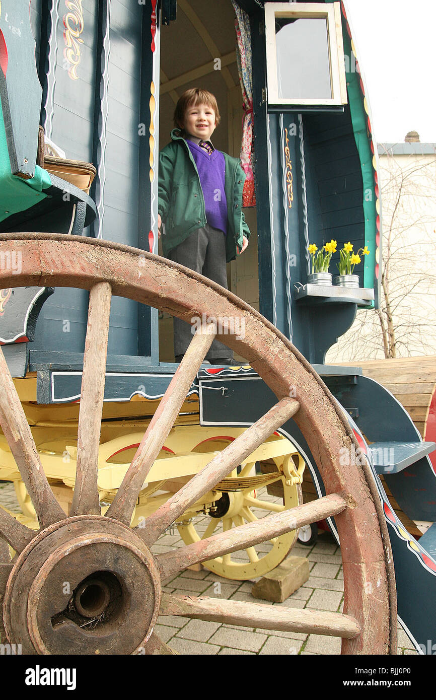Gypsy caravan boy hi-res stock photography and images - Alamy