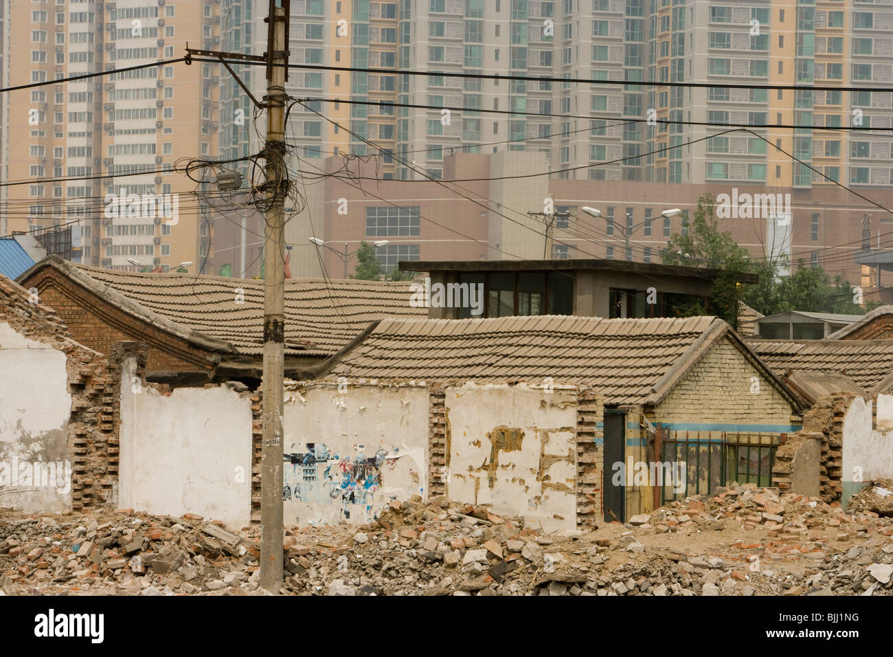 Detail of city street with garbage and urban blight Stock Photo - Alamy