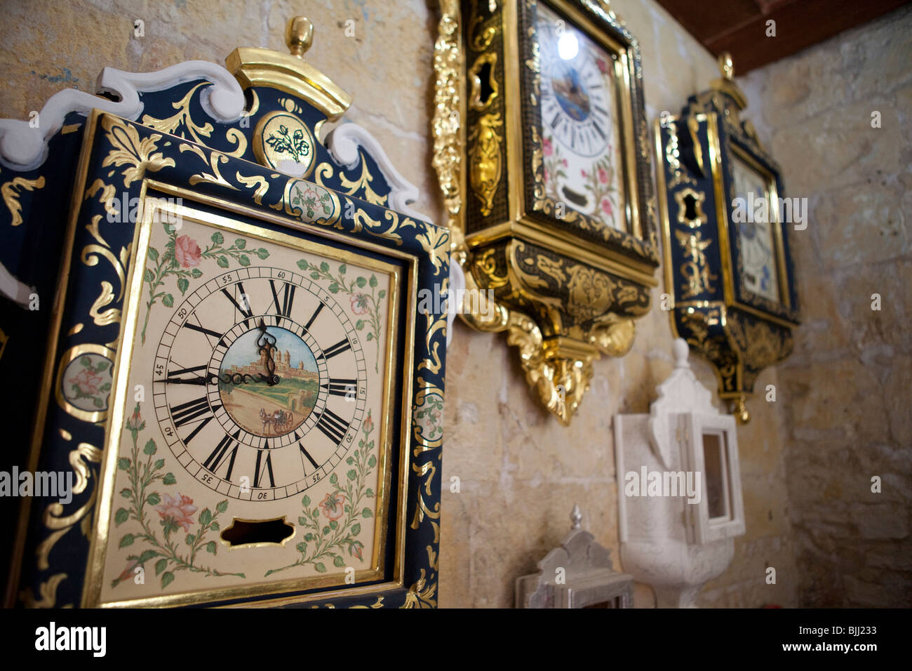 Gilder hi-res stock photography and images - Alamy