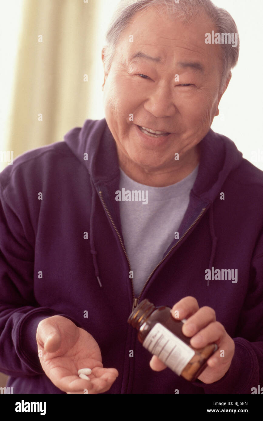 Medication prescriptions hi-res stock photography and images - Alamy