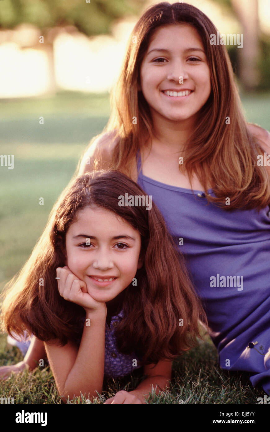 Young biracial sisters hi-res stock photography and images - Alamy