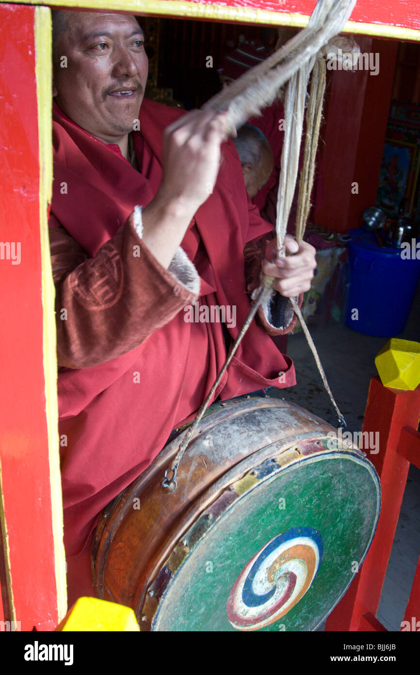 Tibetan Monk Instrument High Resolution Stock Photography and Images ...