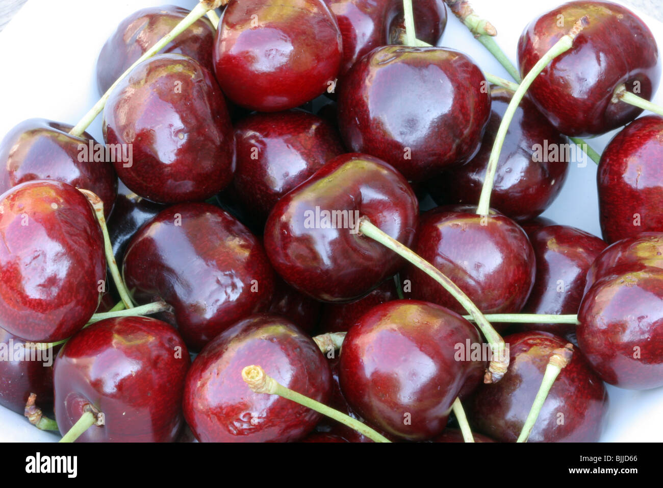 deep red cherries Stock Photo - Alamy