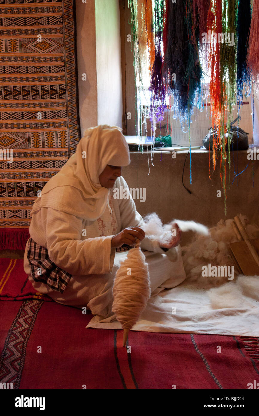 Berber tribeswoman hi-res stock photography and images - Alamy
