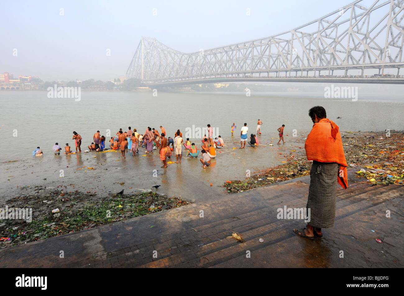 Kolkata bath hi-res stock photography and images - Alamy