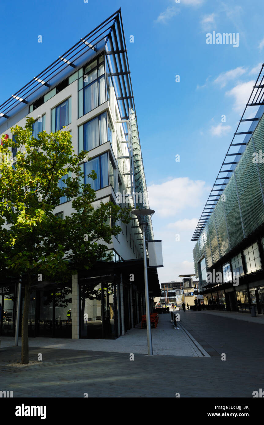 Contemporary architecture in bristol hi-res stock photography and ...