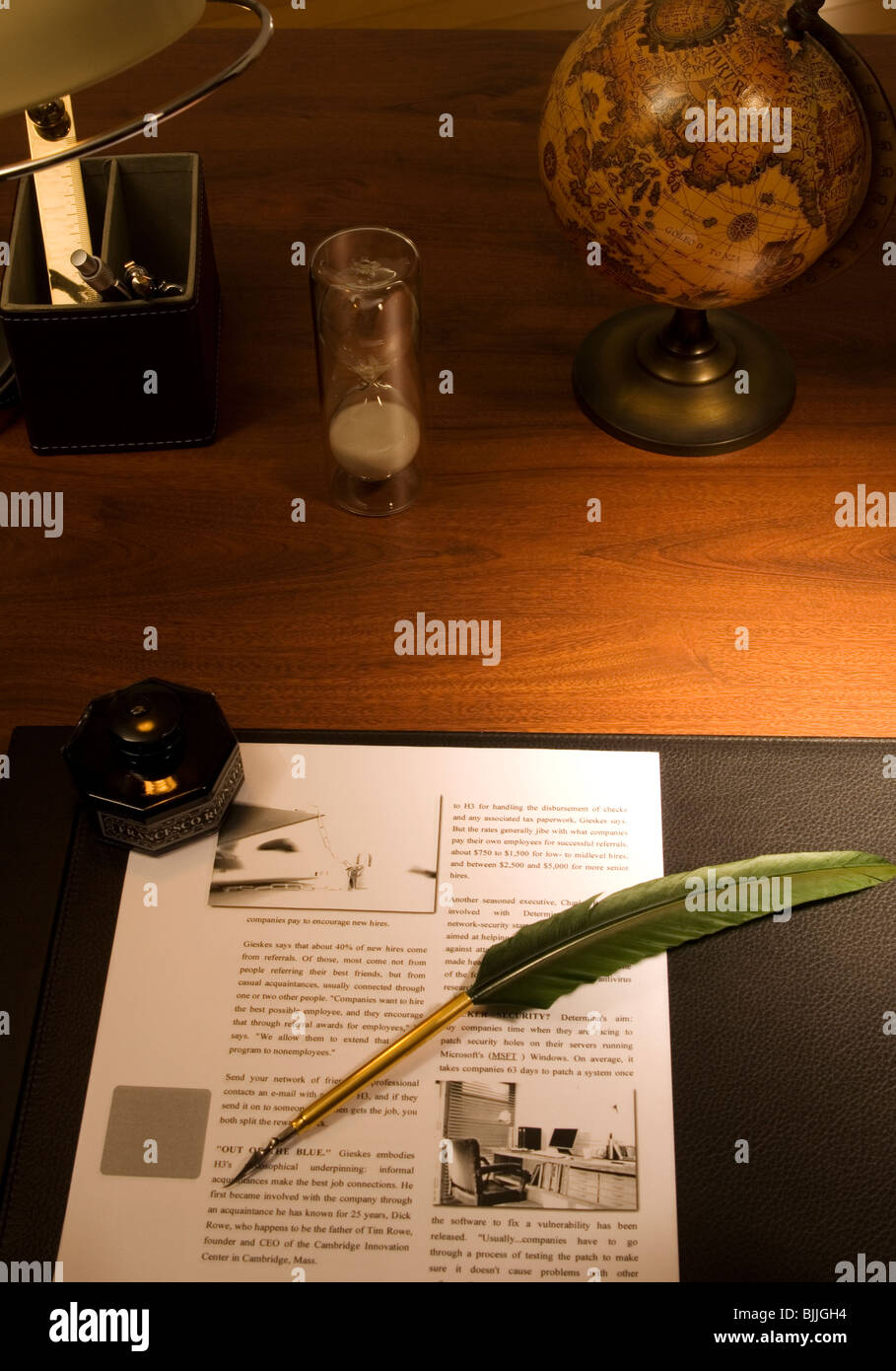 Desktop globe old hi-res stock photography and images - Alamy