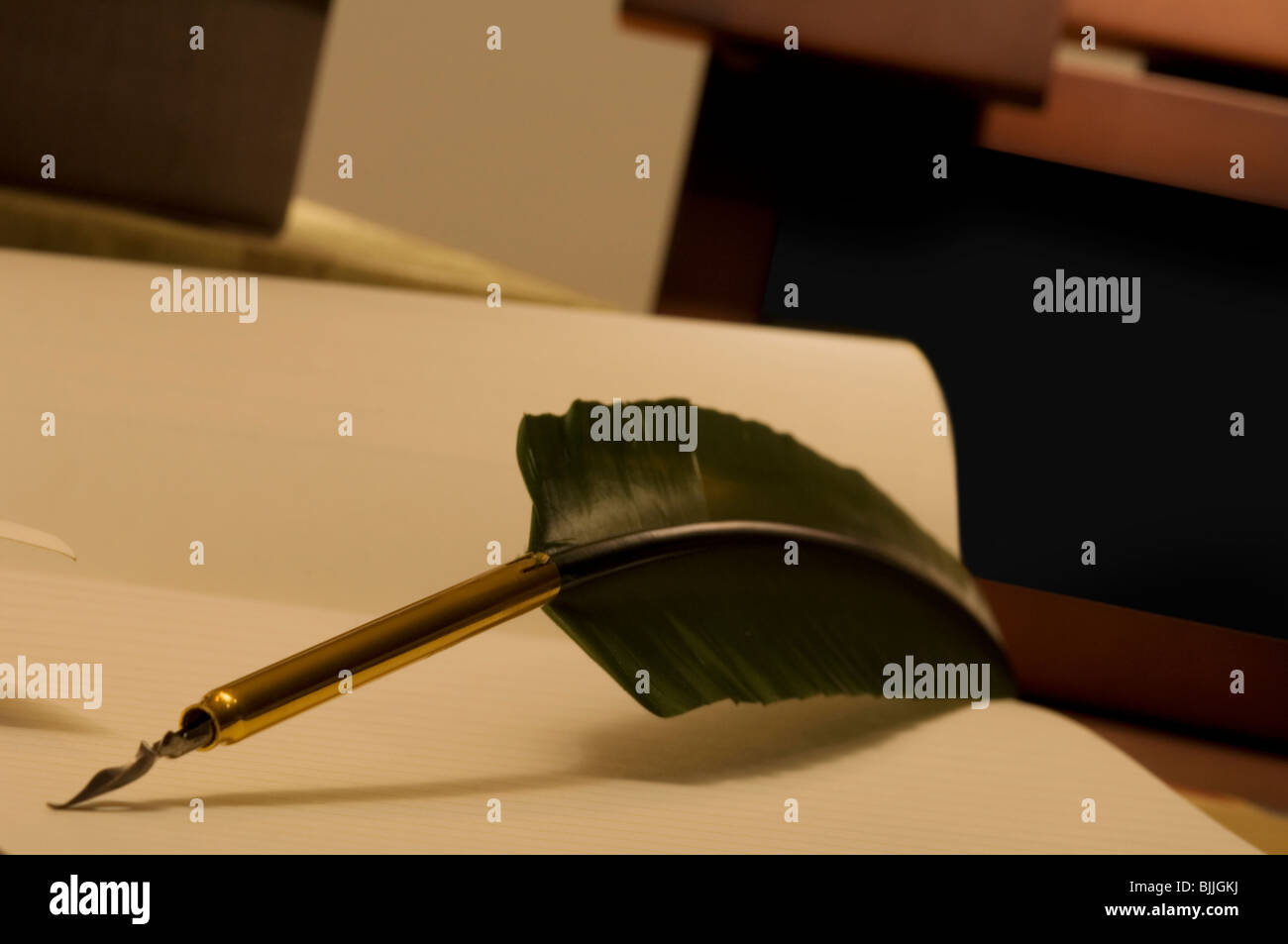 Blank note pad hi-res stock photography and images - Alamy