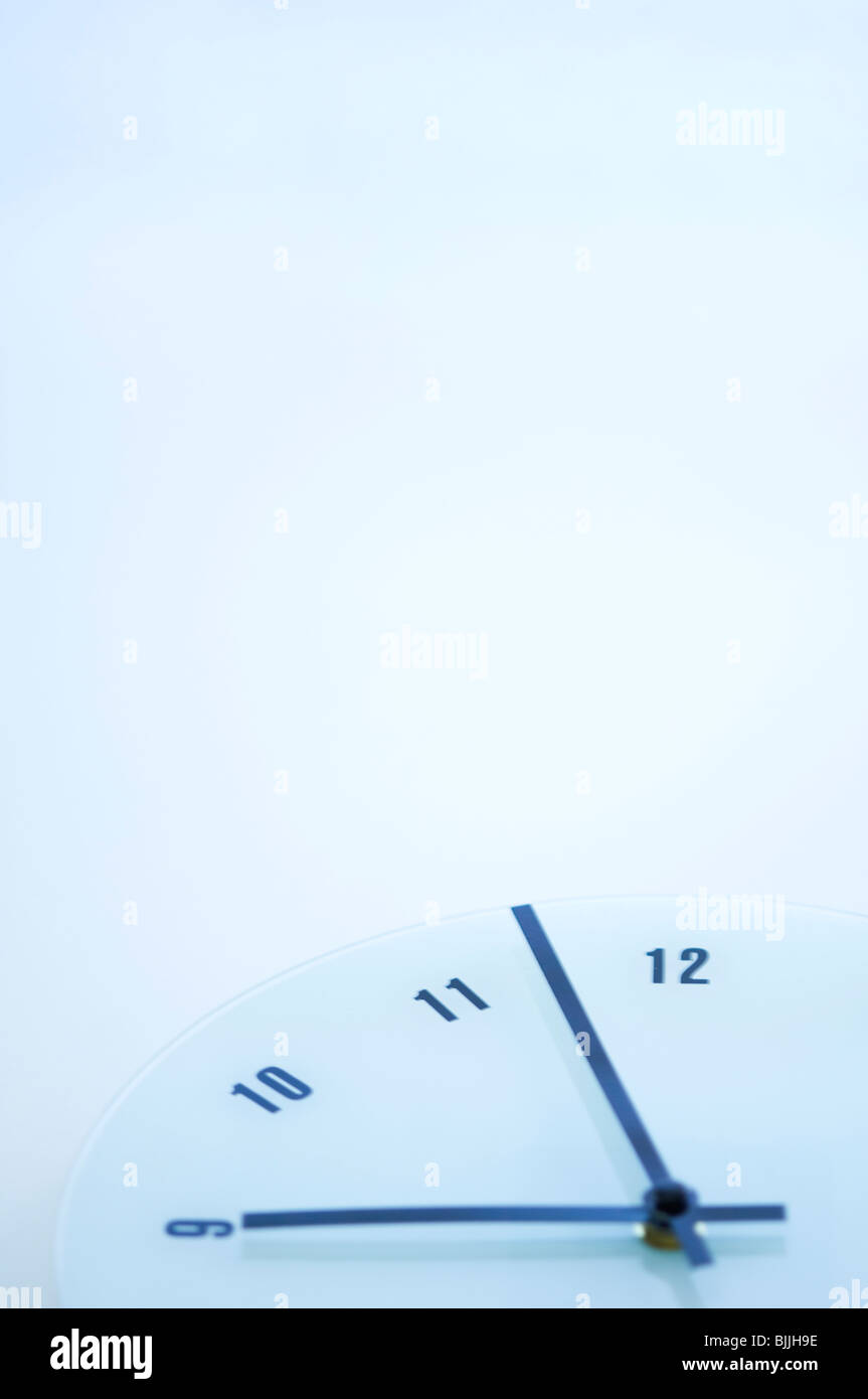 Clock reading 8:57 Stock Photo - Alamy Clock reading 8:57 Stock Photo - Alamy