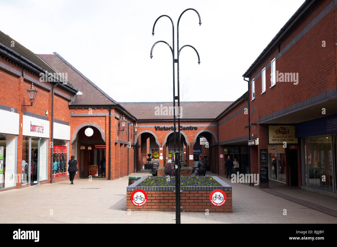 Victoria shopping centre in Crewe Cheshire UK Stock Photo - Alamy