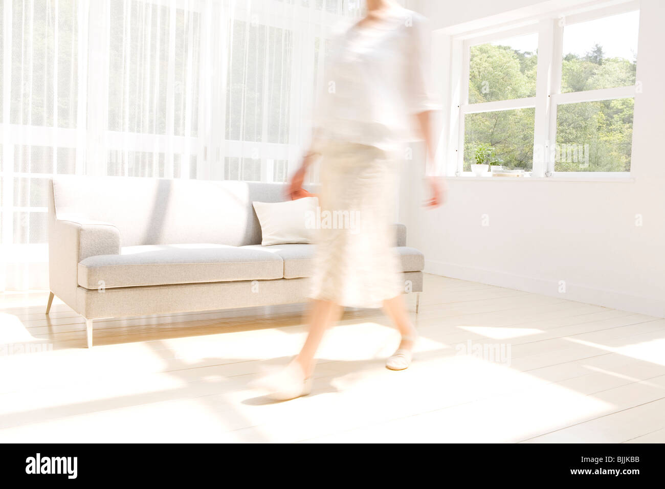 Walking in a room hi-res stock photography and images - Alamy