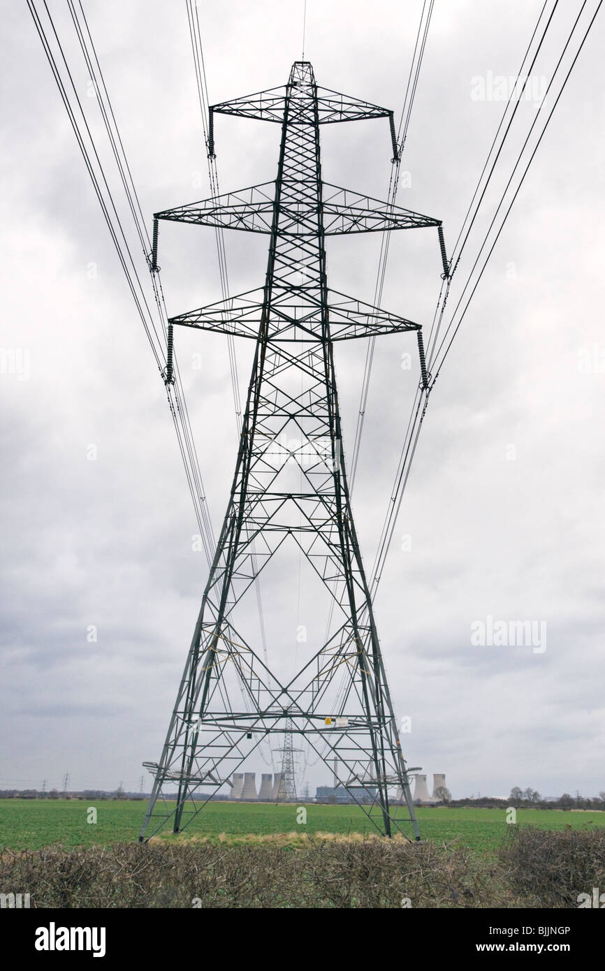 Electricity power transmission pylons hi-res stock photography and ...