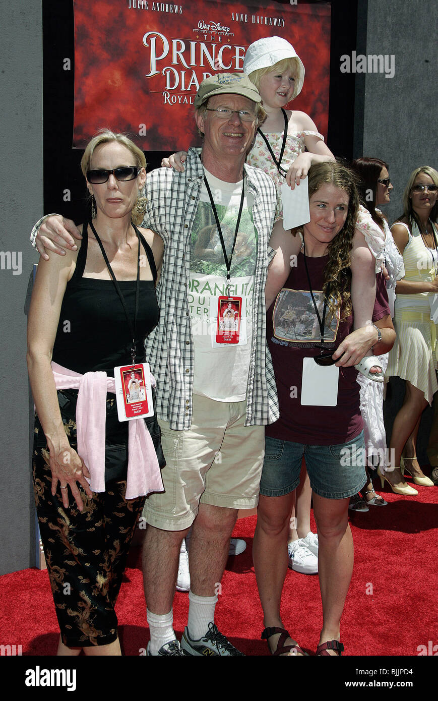 ED BEGLEY JNR & FAMILY PRINCESS DIARIES 2 WORLD PREM DOWNTOWN DISNEY ...